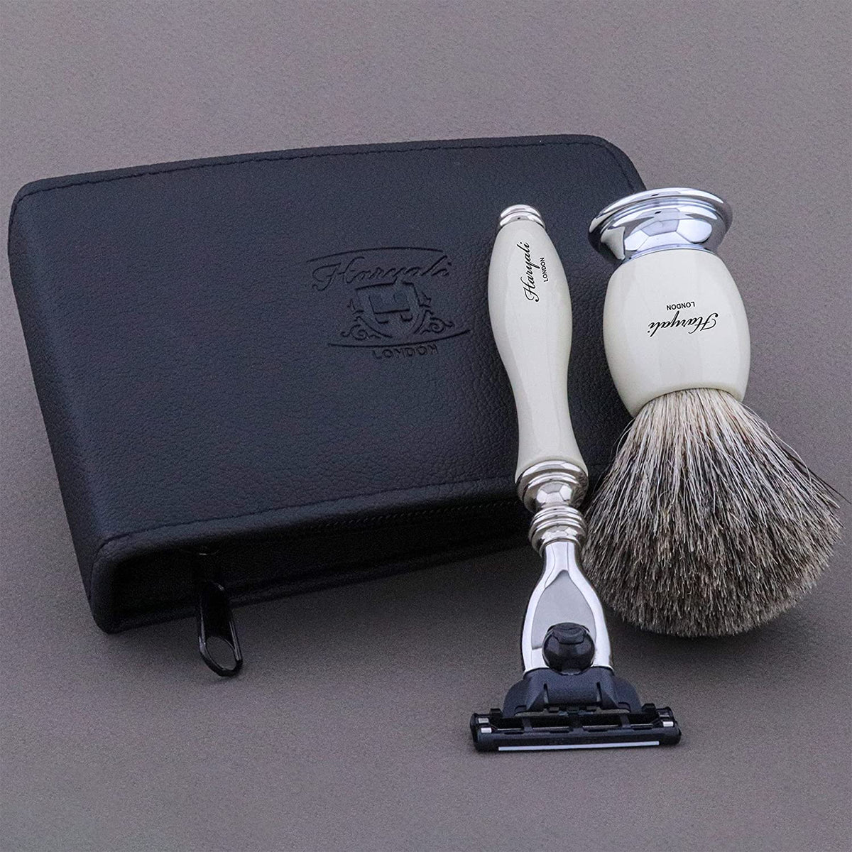 Haryali London 3Pcs Shaving Kit with 3 Edge Razor & Super Badger Brush ...